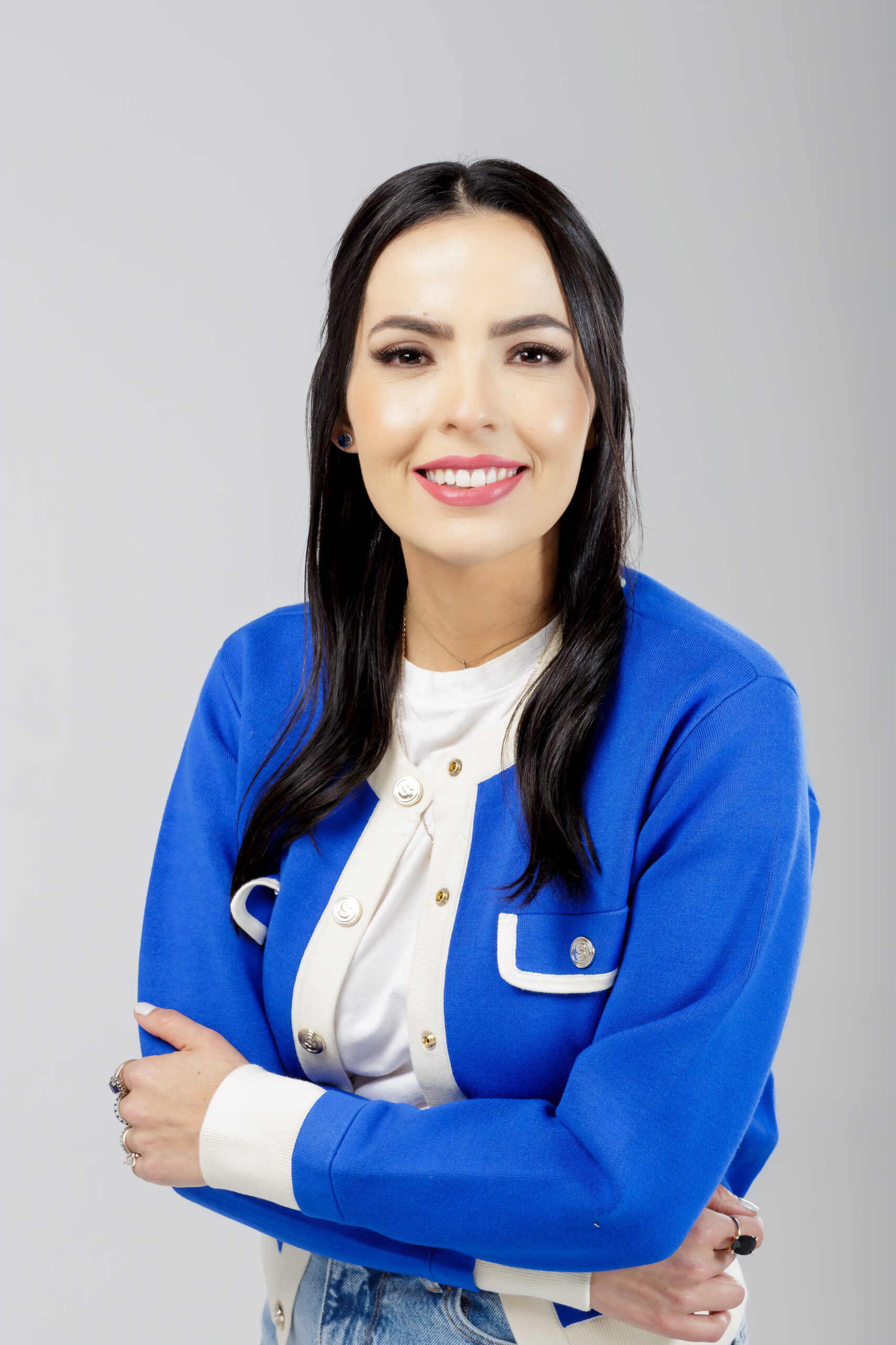 LAURA ESQUIVEL - Campaigns and Elections México