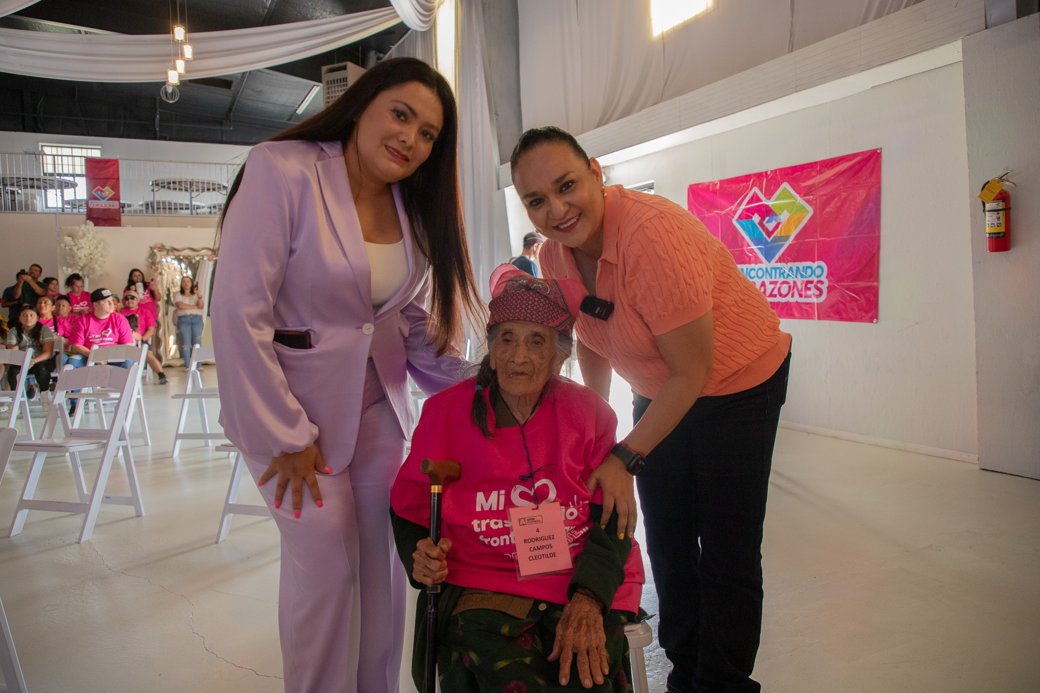 A SUS 101 AÑOS CLEOTILDE RODRÍGUEZ LOGRÓ REENCONTRARSE CON SU FAMILIA